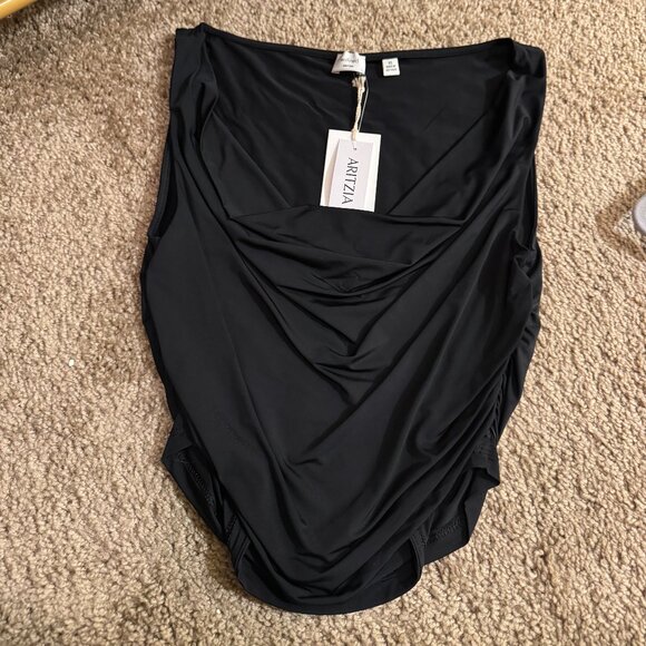 Aritzia | Tops | Nwt Aritzia Black Top | Poshmark